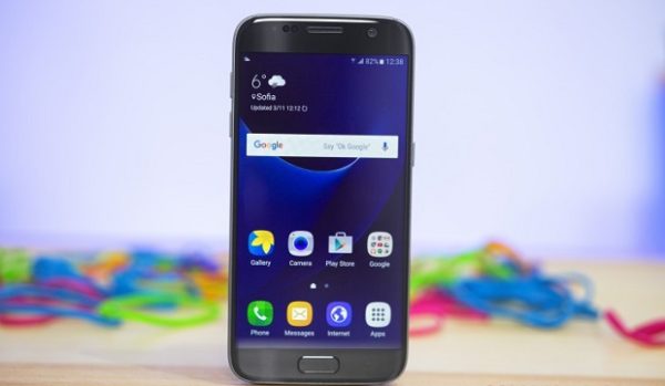 Galaxy S7 Gets Random Picture Messages