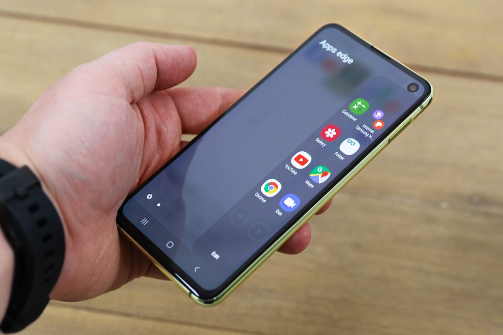 Learn to Disable Administrator Privileges on Galaxy S10E • Android Flagship Learn to Disable Administrator Privileges on Galaxy S10E • Android Flagship
